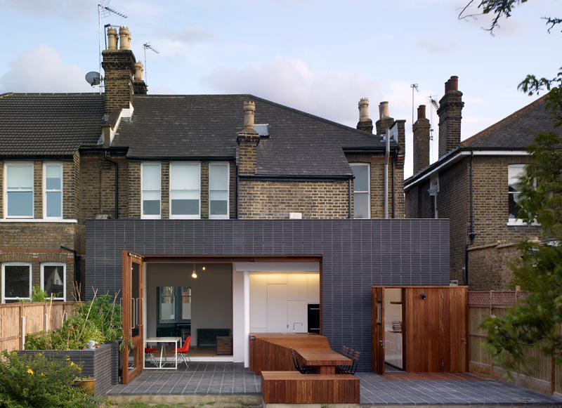 Tray House - Hayhurst and Co.